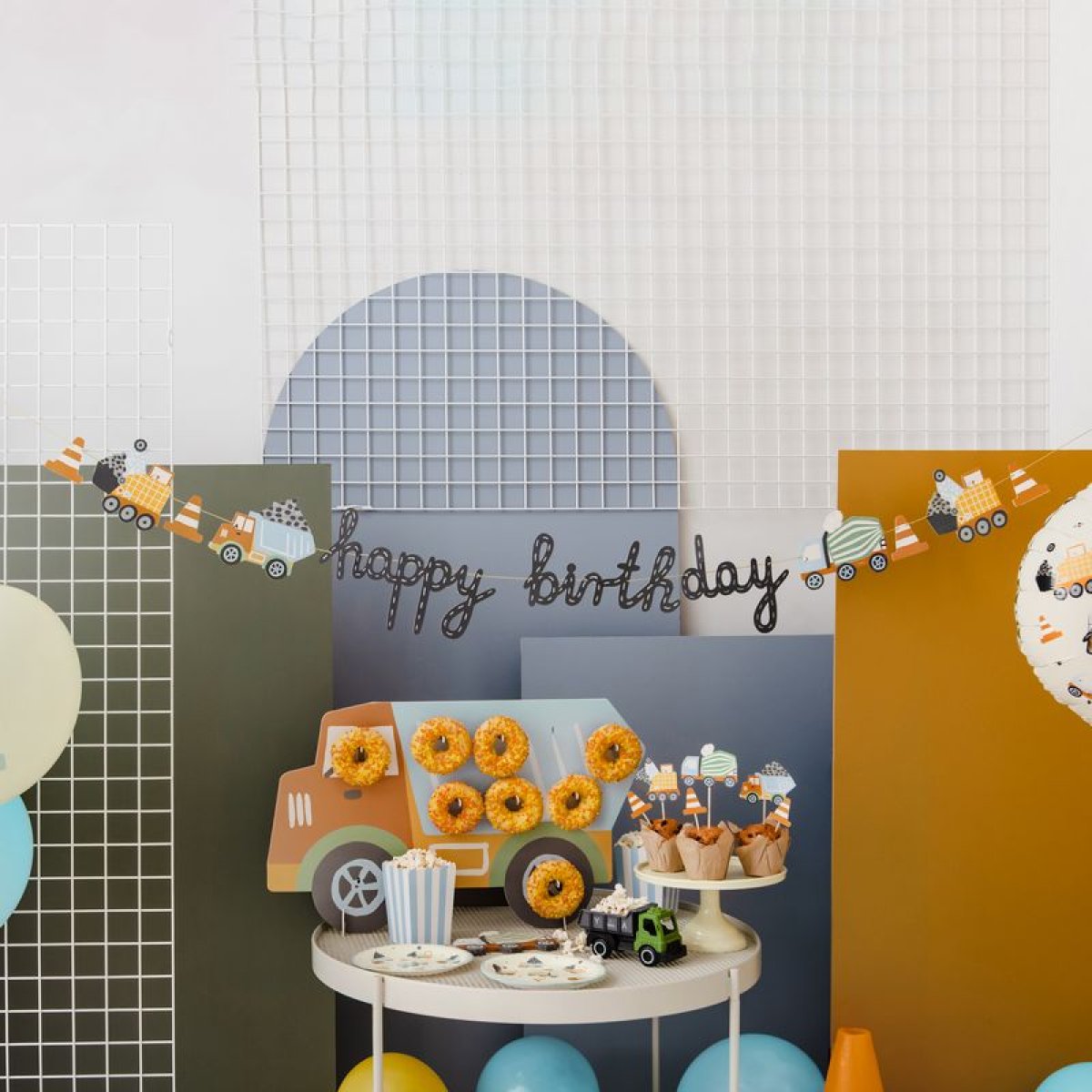 Köp Byggarbetsplats Happy Birthday Girlang Här - Snabb Leverans ...