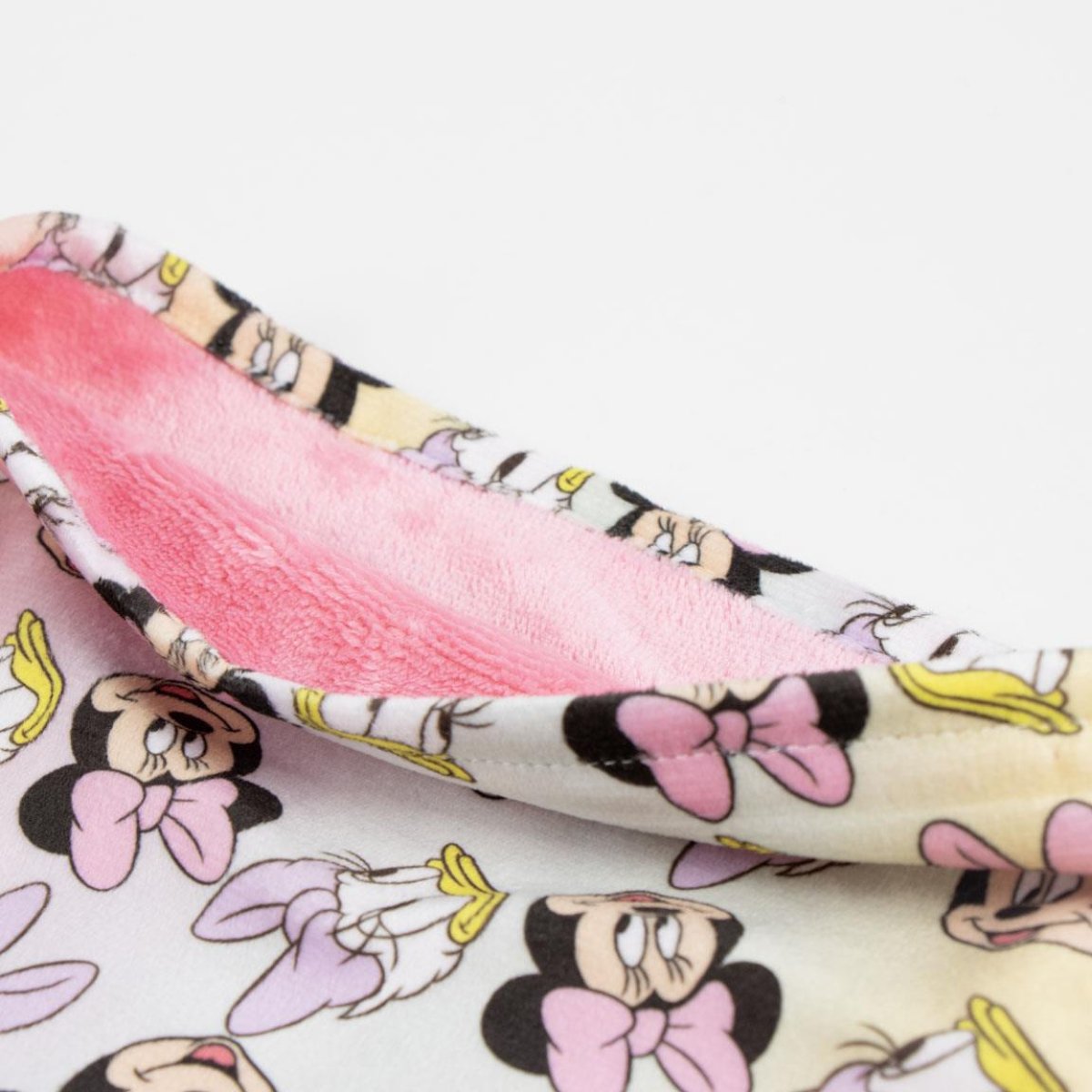 Köp Minnie Mouse® Buff Pastell Här - Snabb Leverans - Temashop.se