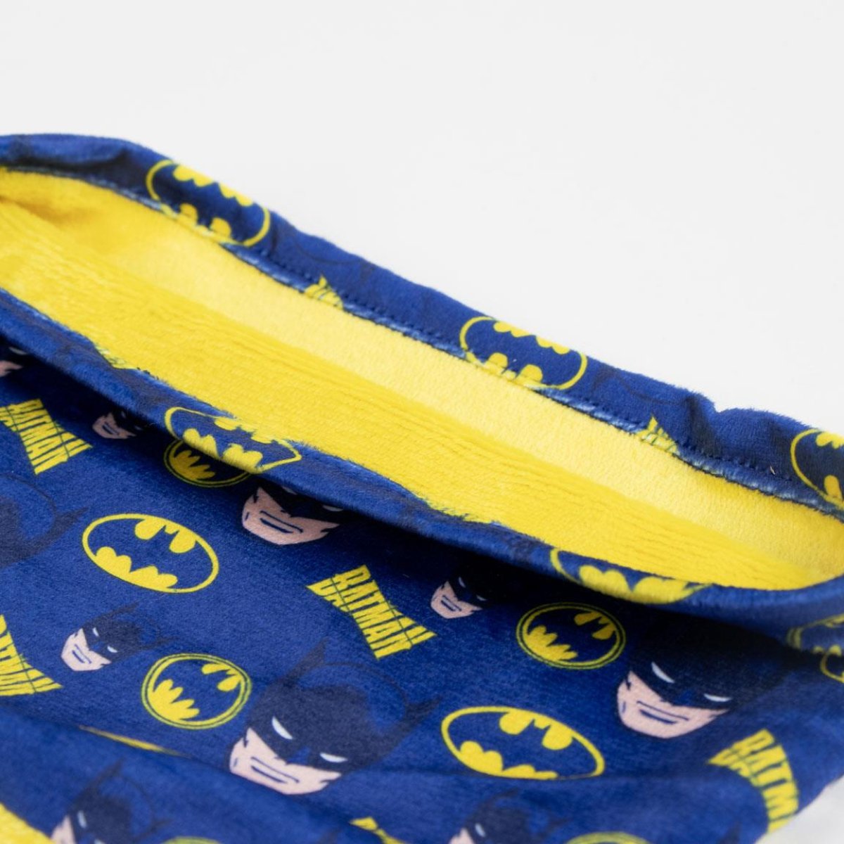 Köp Batman® Buff Här - Snabb Leverans - Temashop.se