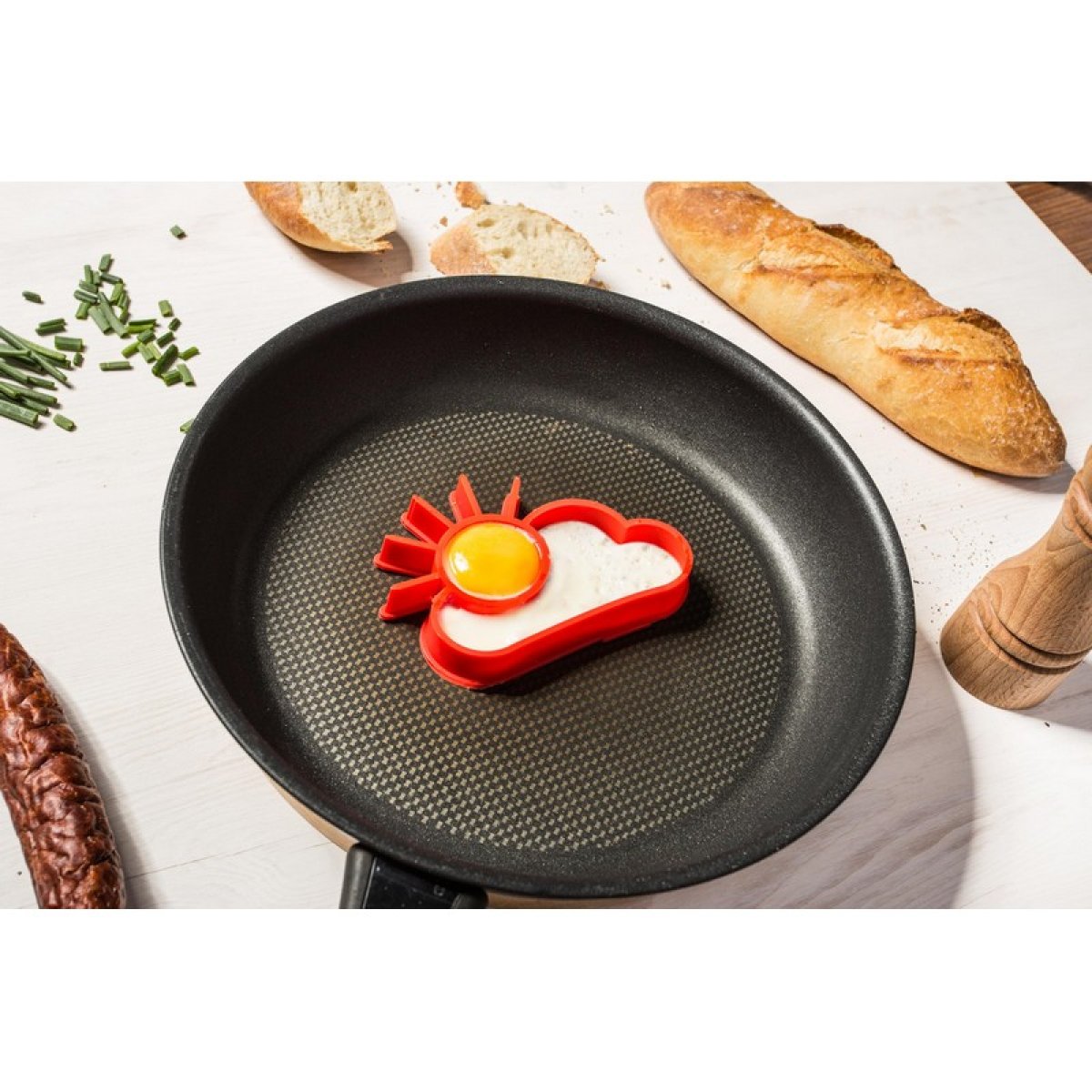 Köp Sol & Moln Äggform Här - Snabb Leverans - Temashop.se