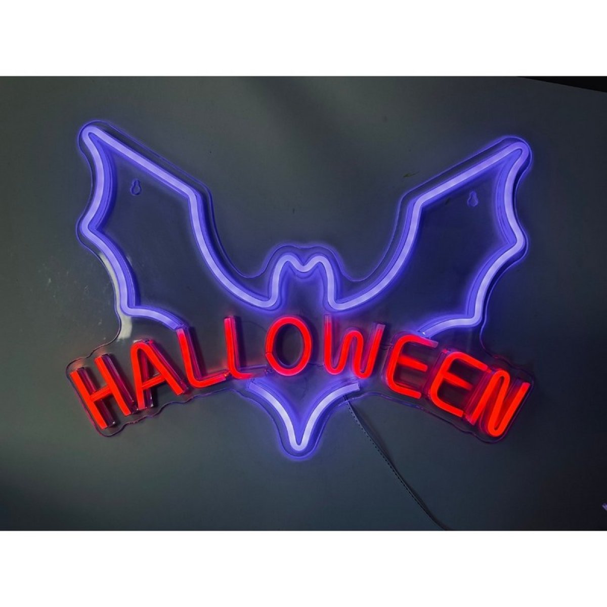 Köp Halloween Fladdermus Neon LED-skylt Här - Snabb Leverans - Temashop.se